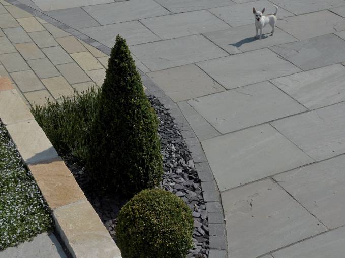 Pflasterstein Naturstein Sandstein grau - SOL AG